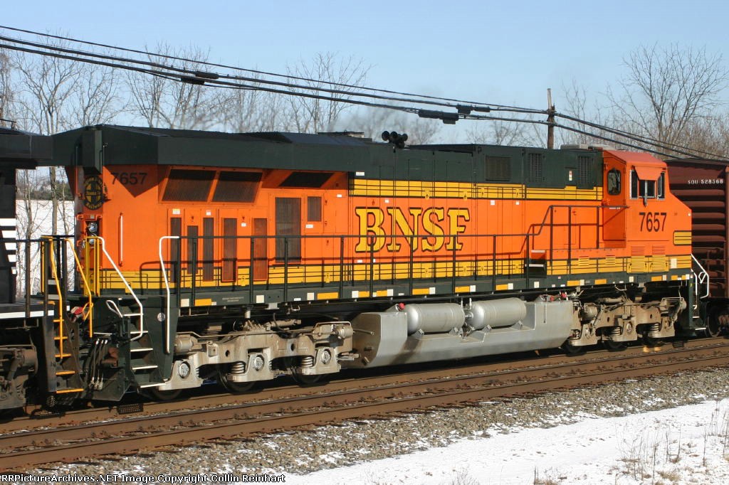 BNSF 7657